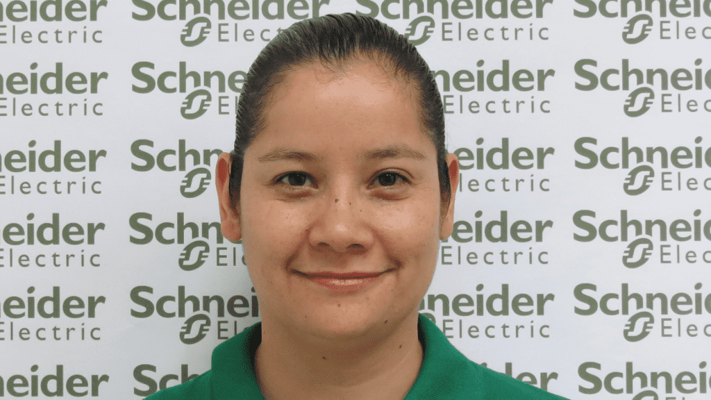 Supply Chain Career Growth: From Associate to Manufacturing Manager ...